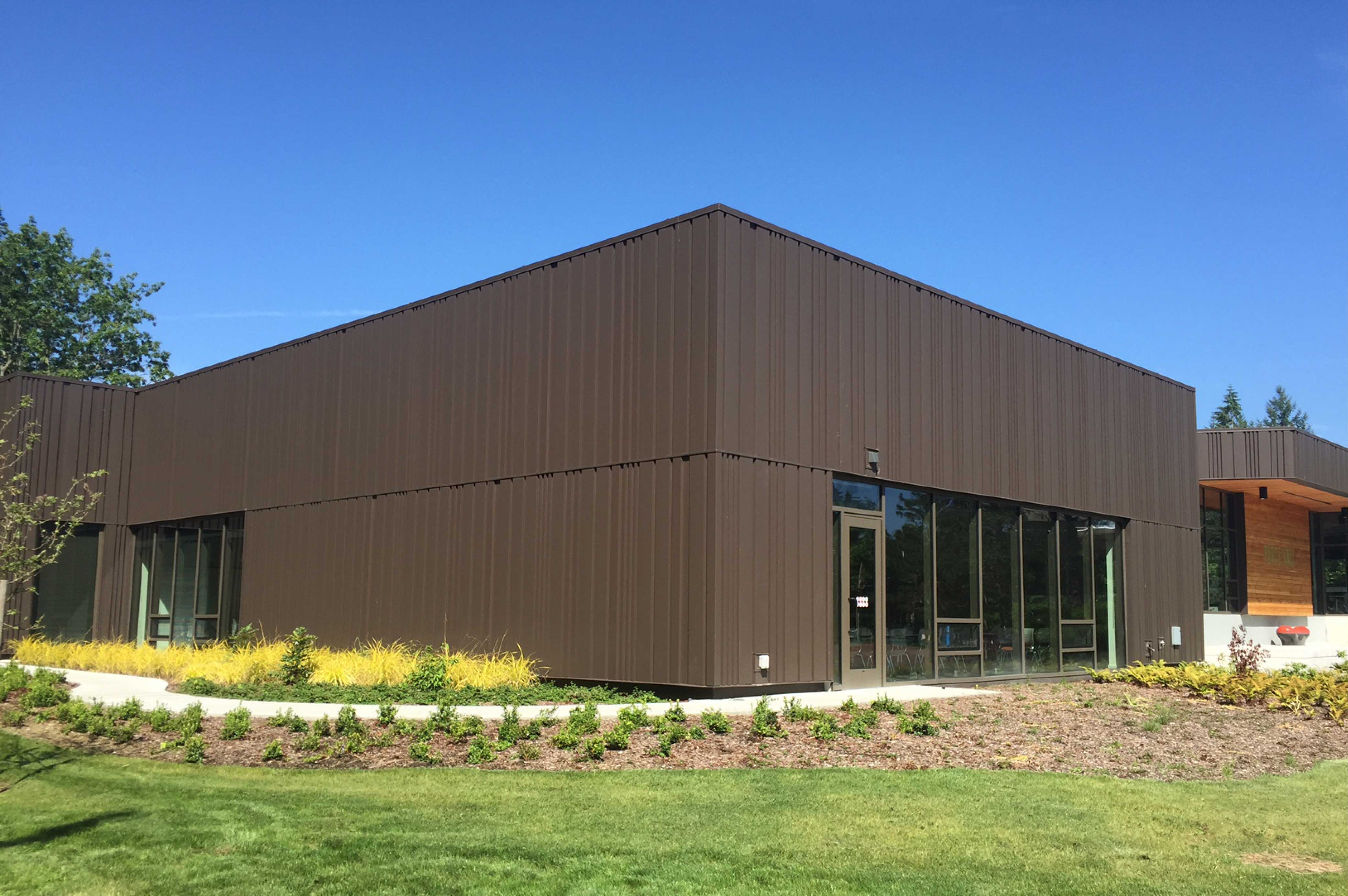 Metal Roofing And Siding Project Gallery | AEP Span